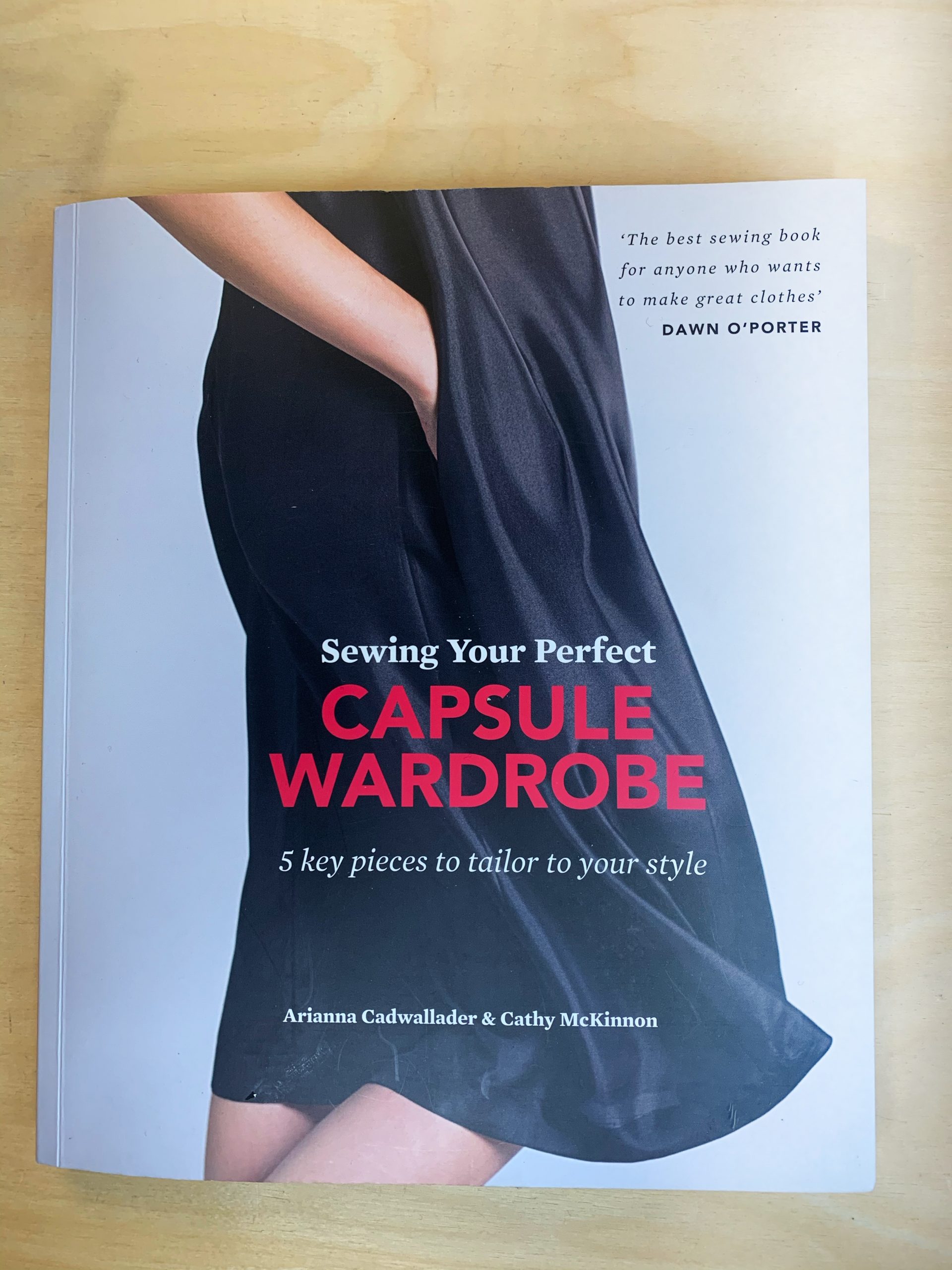 Buchvorstellung: "Nähen Sie Ihre eigene Capsule wardrobe"